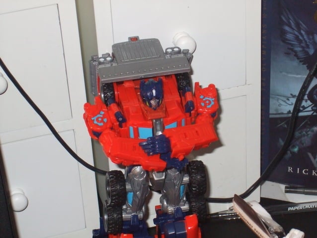 Transformers 3 Know Your Enemy | PPT