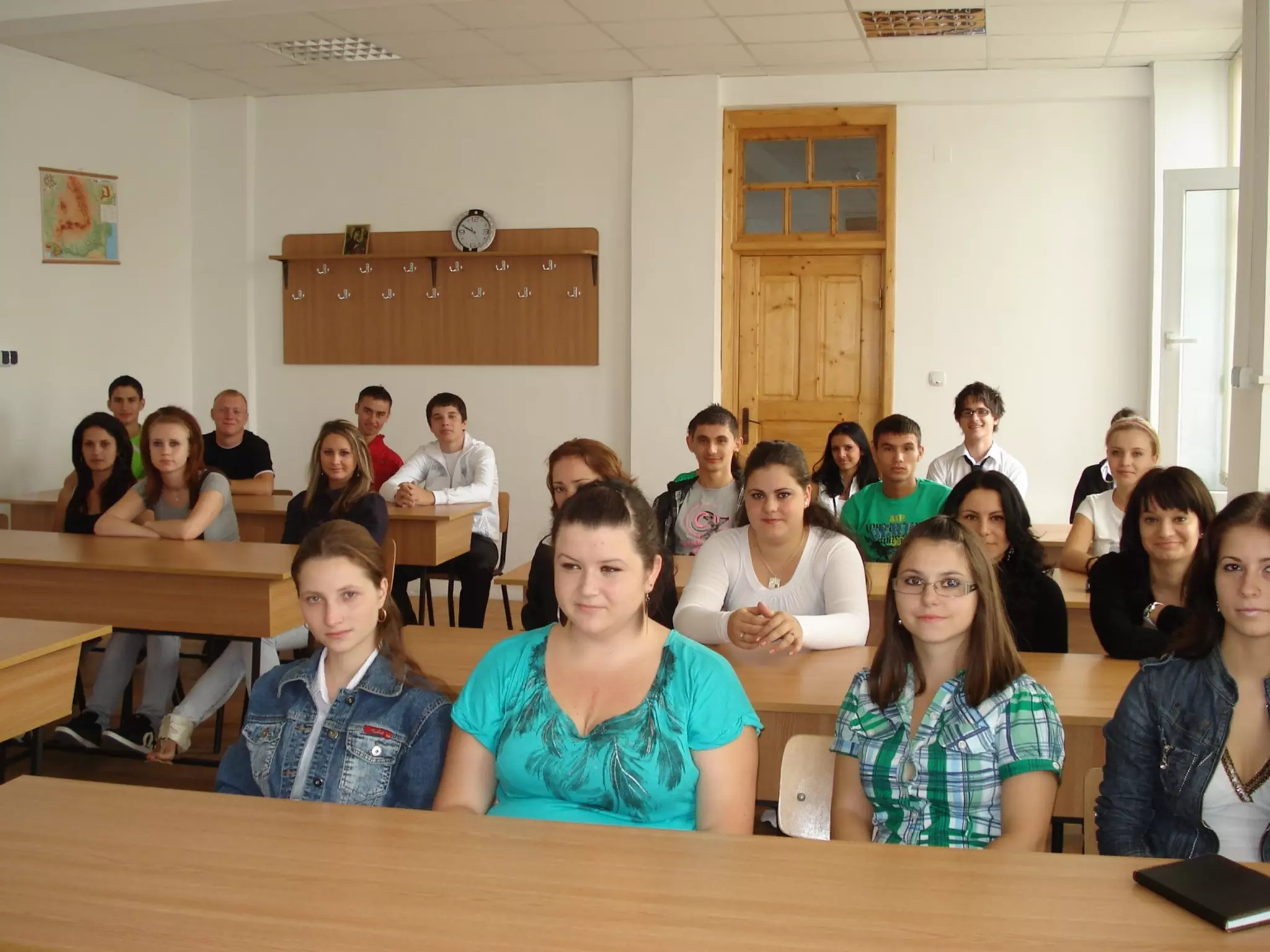 Uniforme Scolare | PPT