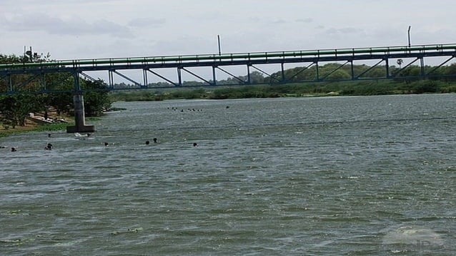 Unit 1 - Intake of water, Pumping and gravity scheme.ppt