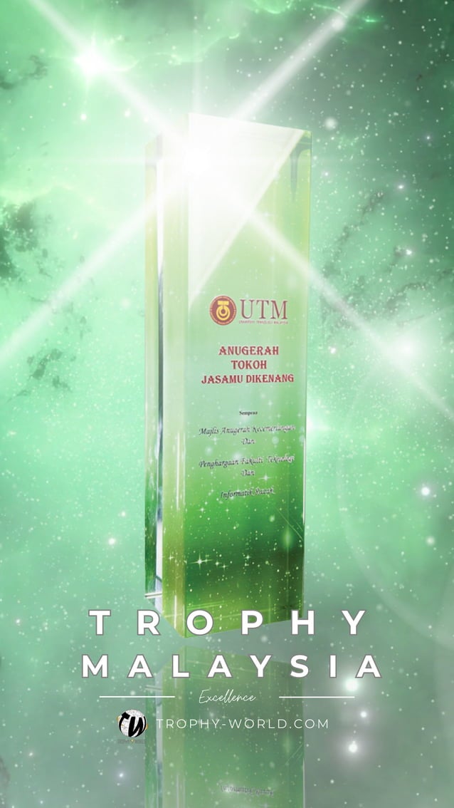 UTM Green Trophy at Trophy-World Malaysia | Custom Trophies & Plaques Supplier | PDF