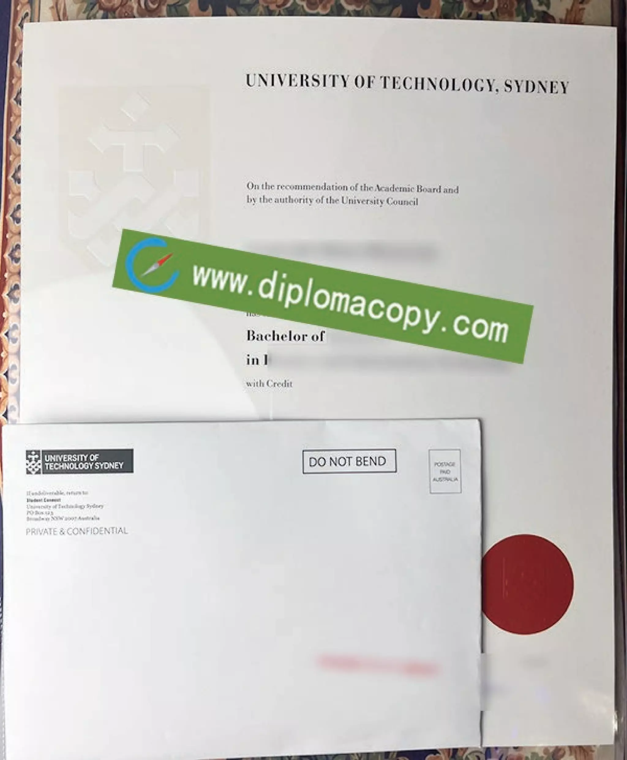 UTS diploma UTS transcript envelope | PDF