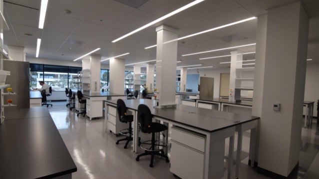 Flexible Lab Furniture Installation - University of Texas - Austin