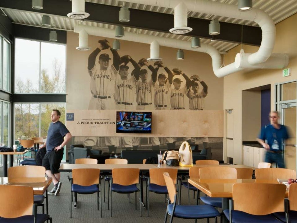 UW Team Baseball Building : Environmental Graphics