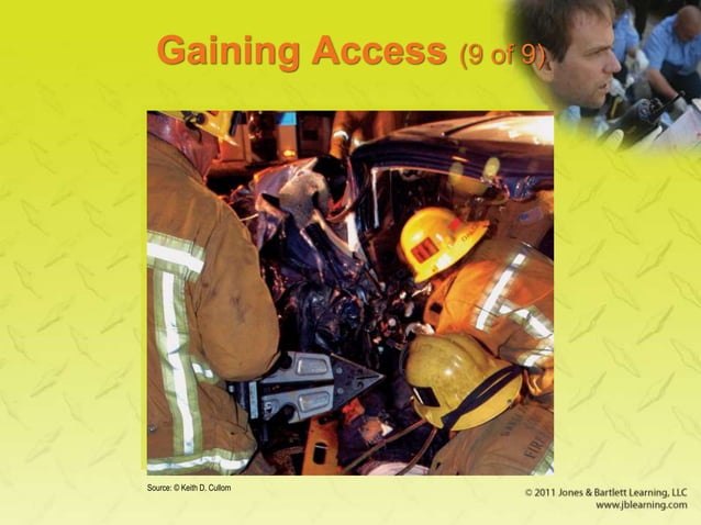 Crash Vehicle Extrication and Rescue Training.ppt