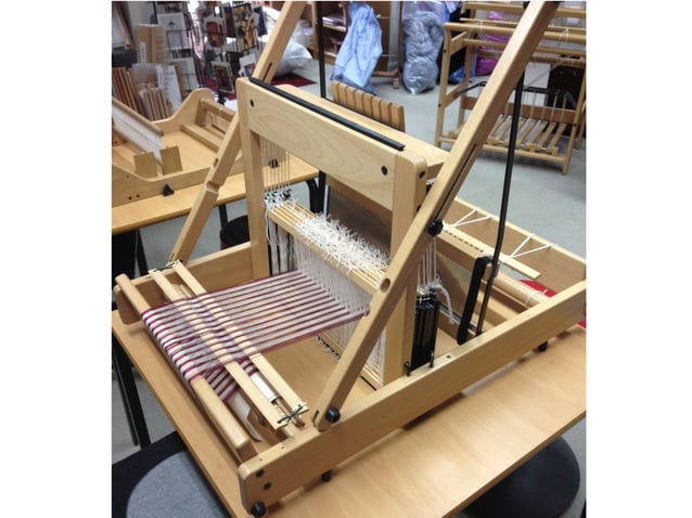 Weaving looms | PPT