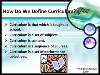 Web based and traditional curriculum | PPT