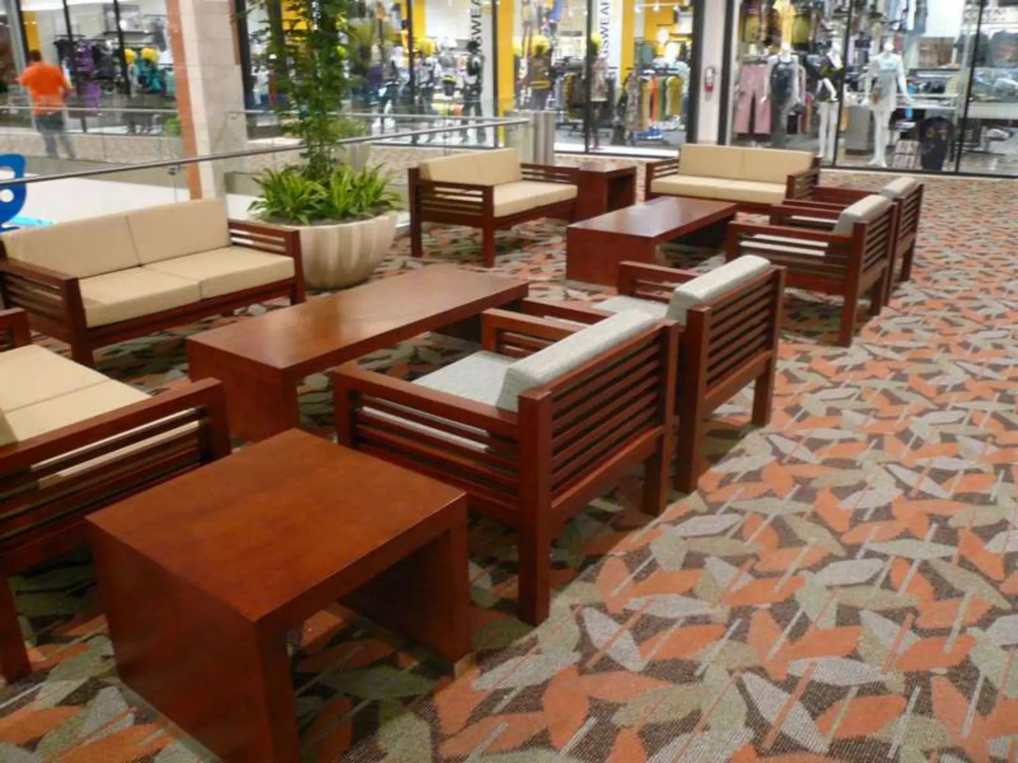 Westfield Southcenter | PPTX