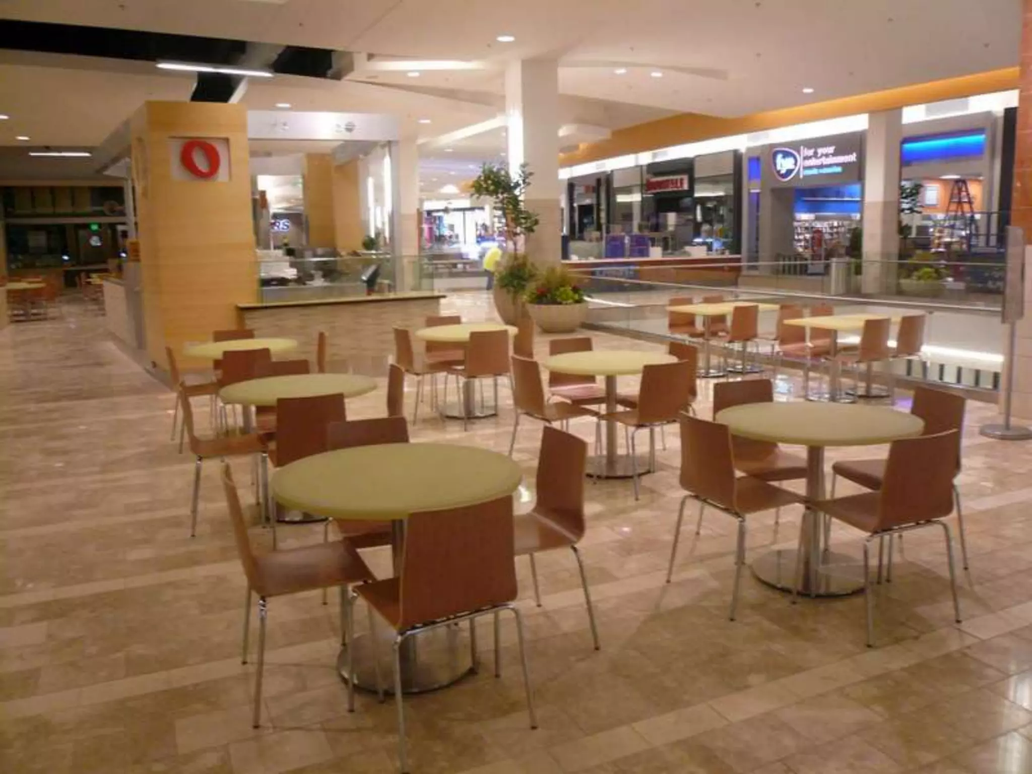 Westfield Southcenter | PPTX