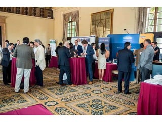 World Mail & Express | PPTX