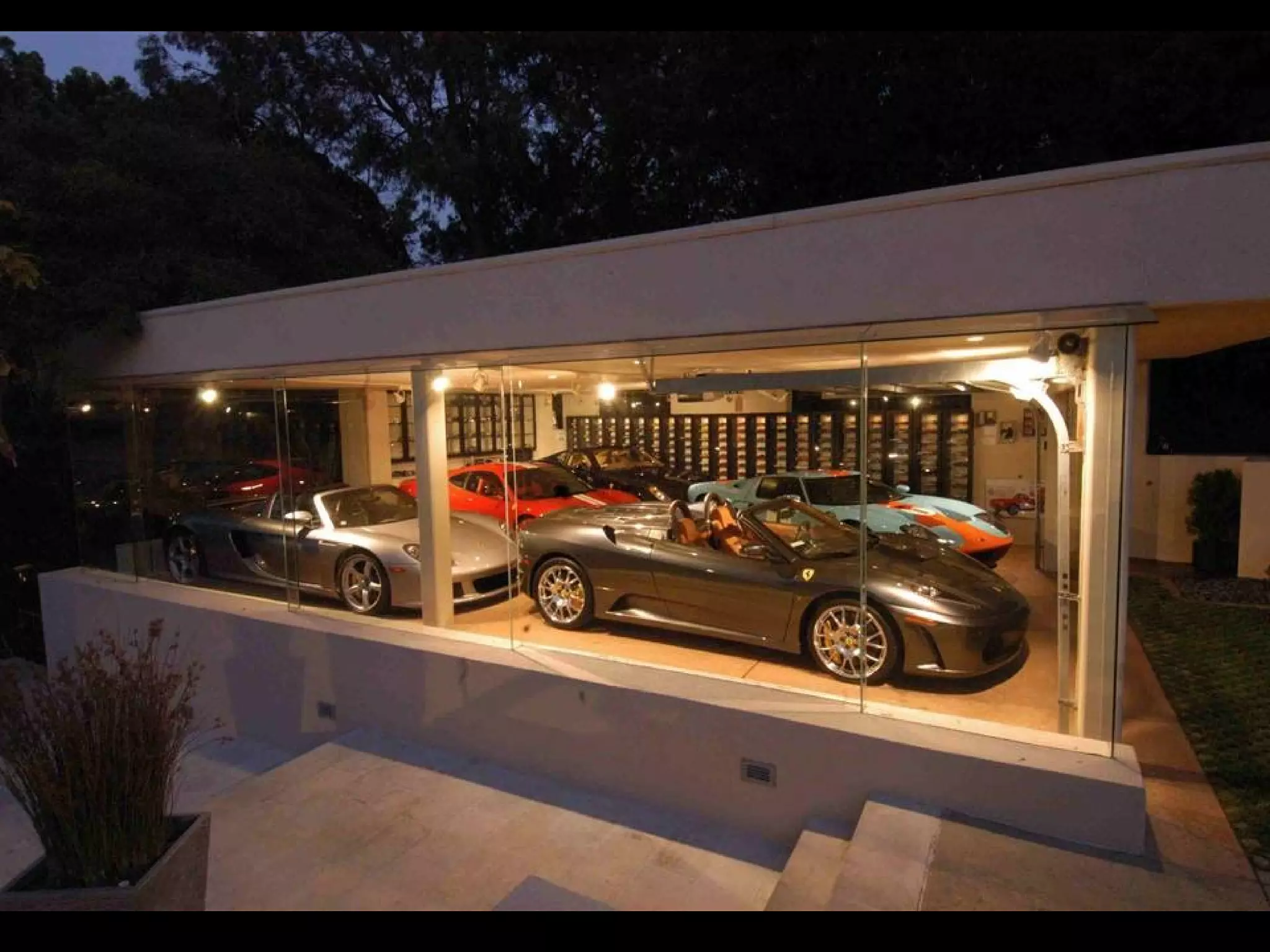 World's most beautiful garages | PPT