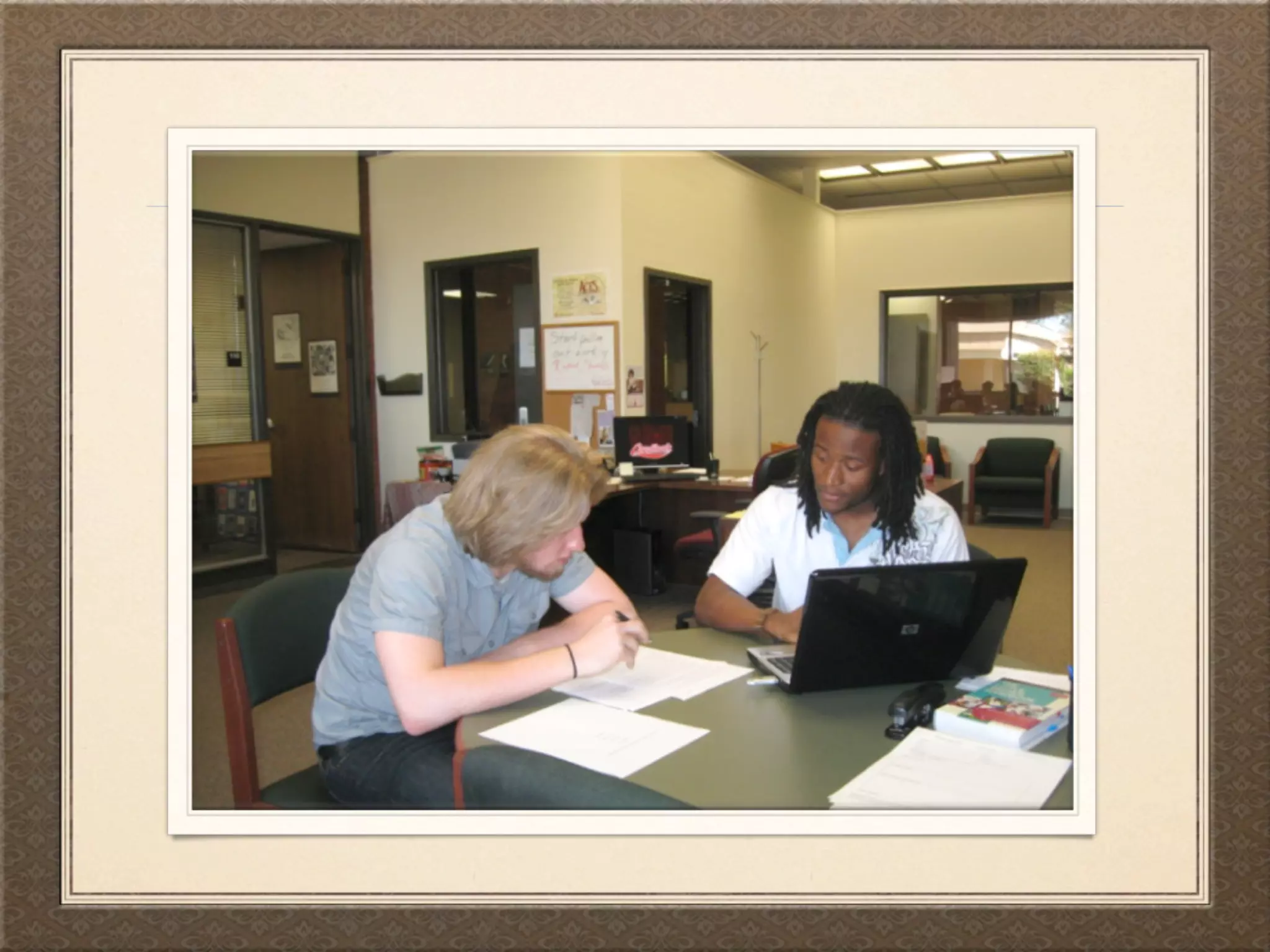 Writing center | PPT